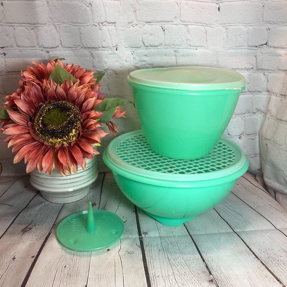 Tupperware | Kitchen | Vintage Tupperware Crisp It And Colander With ...